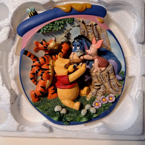 The Bradford Exchange | Accents | Disney Bradford Exchange Pooh Plate A ...